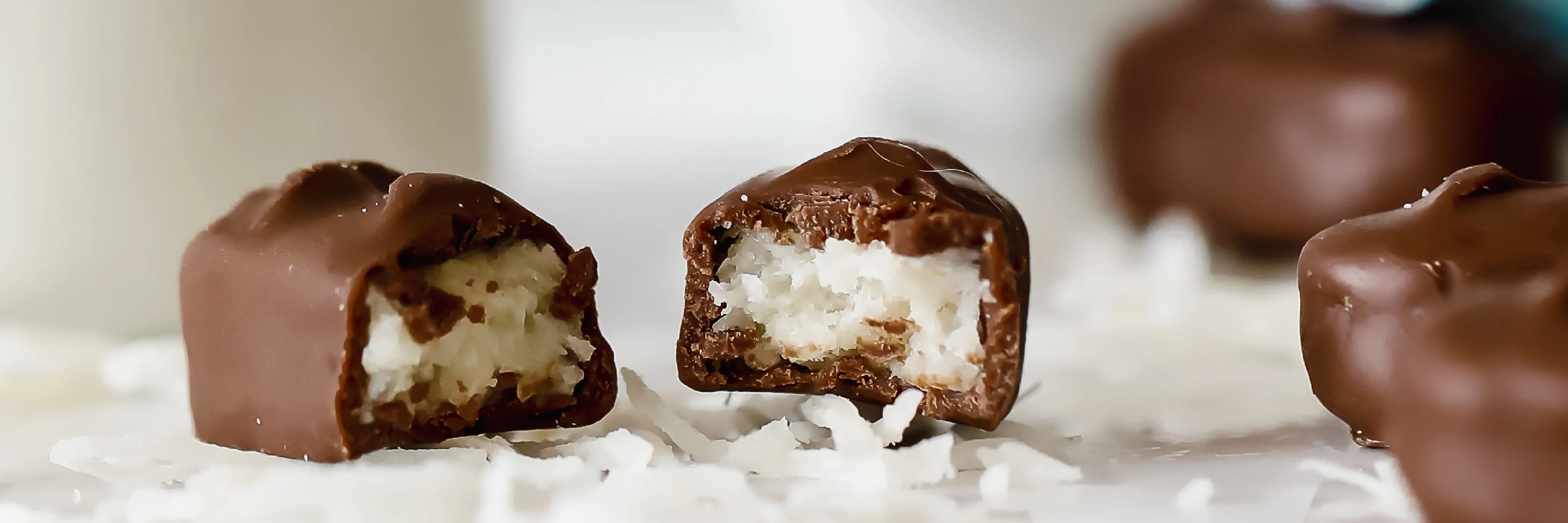 Buy Delicious Bounty Chocolate Online at Best Price | cococart.in ...